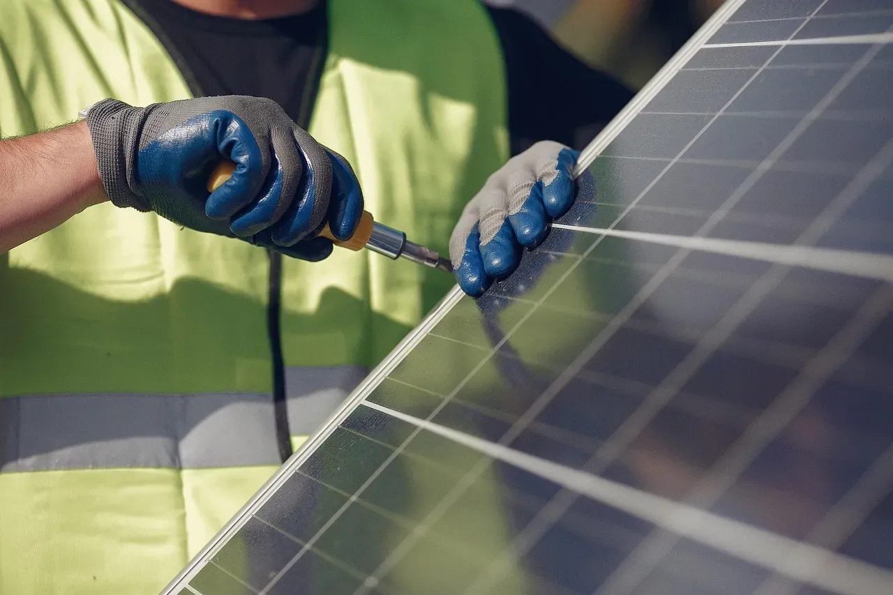DIY Solar Revolution: Worth It for Your Roof? - HAWX TECH