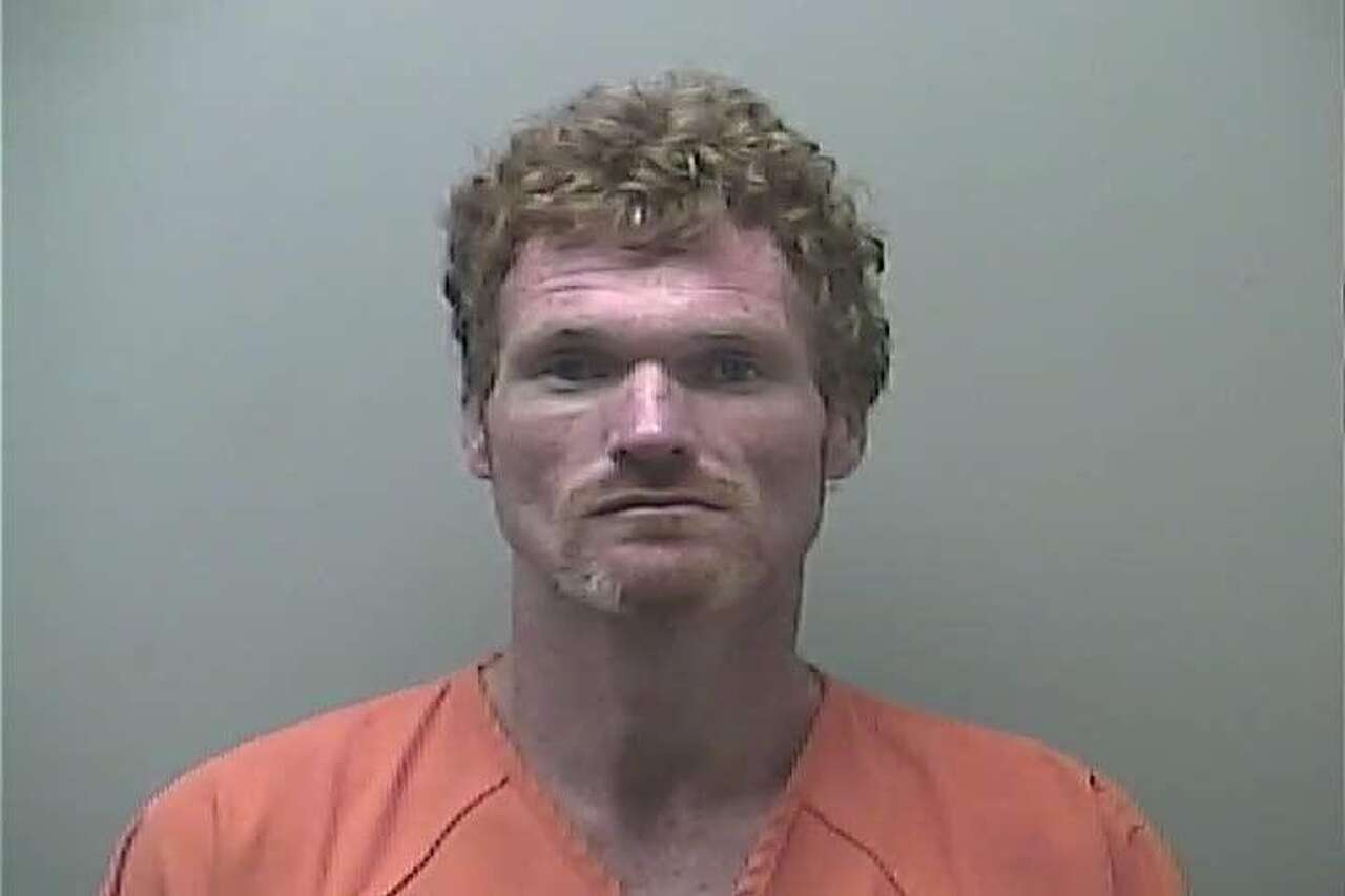 Man acts as own attorney, goes to prison