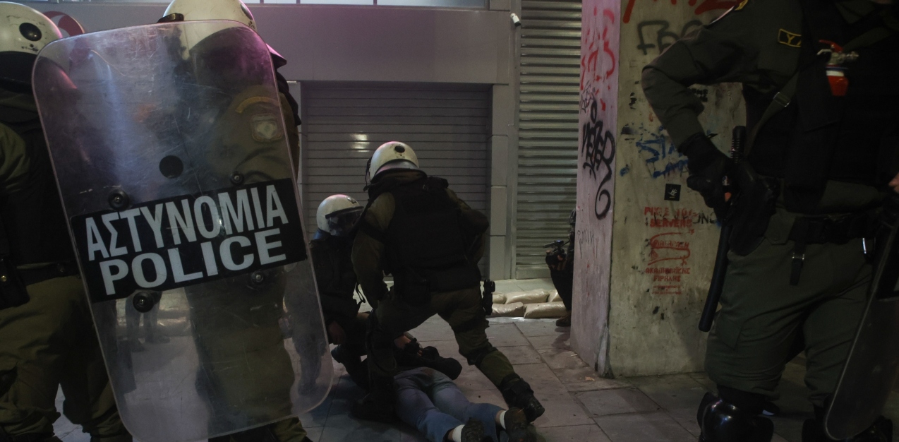 Ίλιον: Άγρια αστυνομική βία σε 13χρονο – Στο «Παίδων» μεταφέρθηκε ο ...