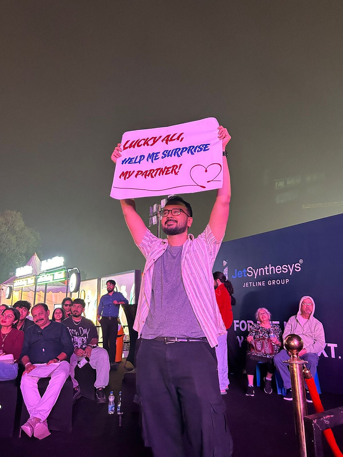 Lucky Ali’s Bengaluru concert turns magical as fan proposes mid-performance