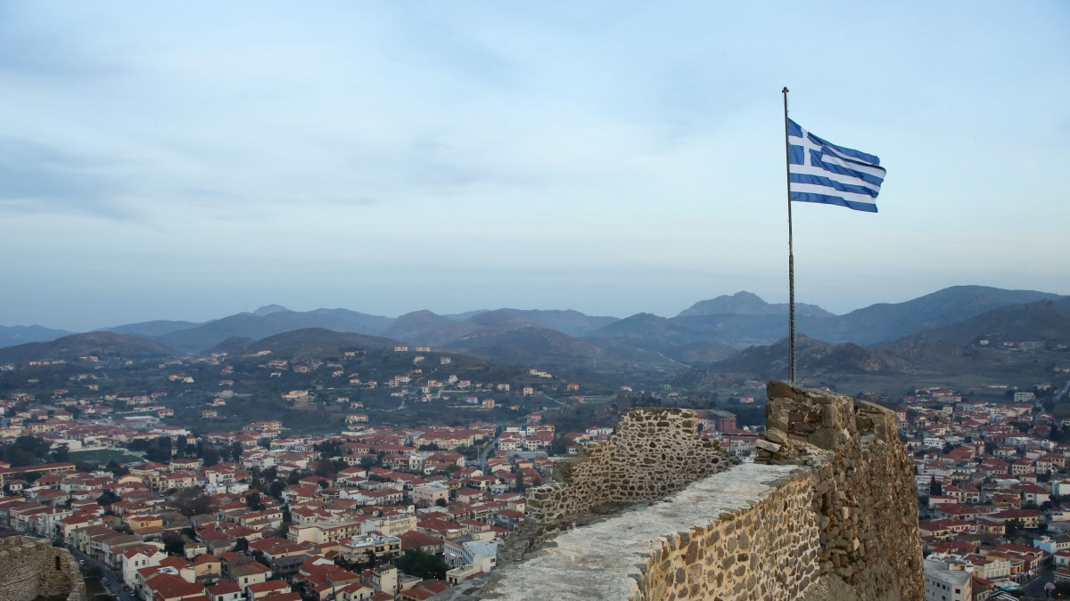 «Τεχνικό σφάλμα»: Η απάντηση της Κομισιόν για το φυλλάδιο που έδειχνε ...