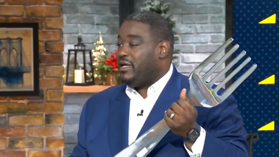 ESPN NFL analyst used prop comedy to declare death of Chiefs' dynasty
