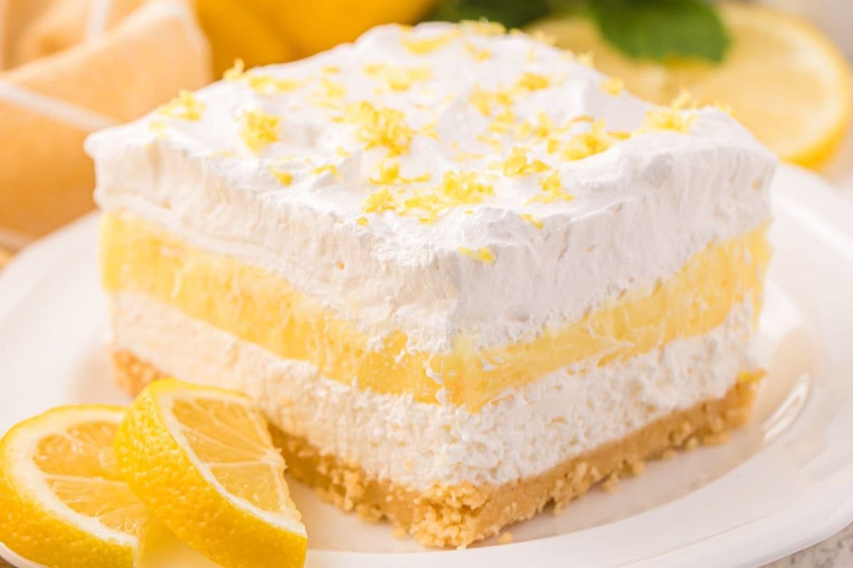 10 easy layered dessert recipes that look fancy but take minutes to make