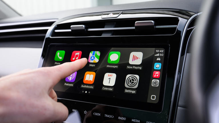 Tired of Siri suggestions in Apple CarPlay? Here's how to turn them off