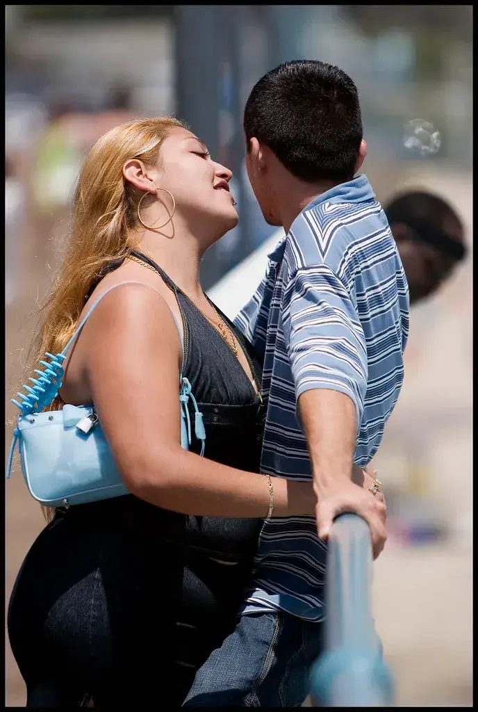 6 reasons curvy women often attract deeper, longer-lasting relationships