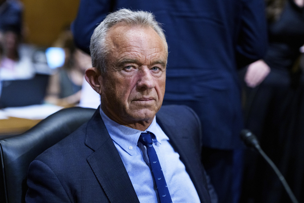 Shock poll: RFK Jr. is one of the most popular political figures in the ...