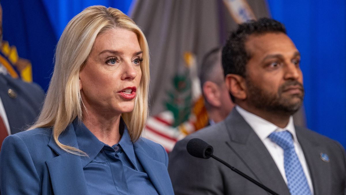 FBI, DOJ paid nearly $1M in overtime to agents redacting Epstein files ...