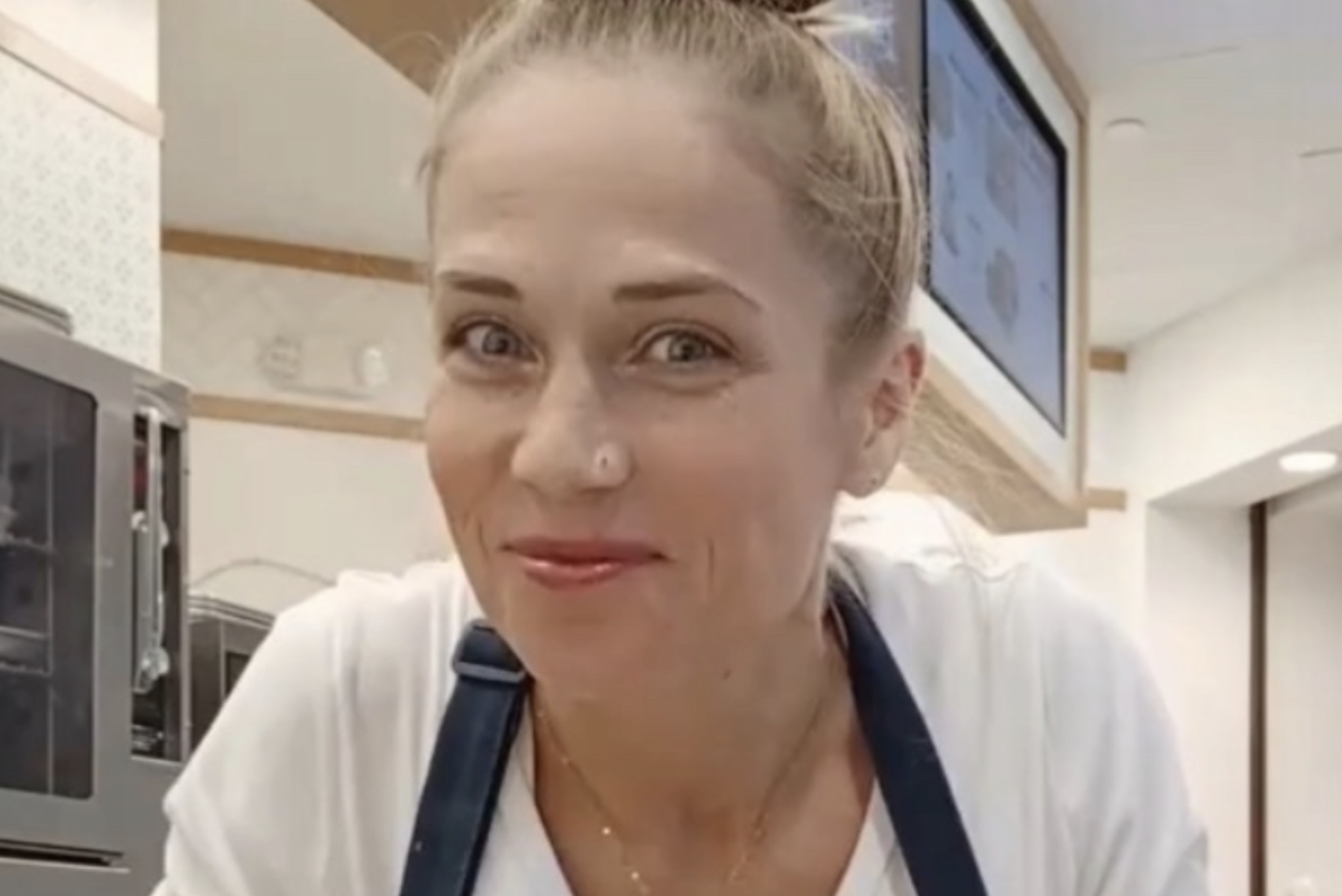 Who is Crystal Wilsey? Cinnabon employee fired over racist outburst