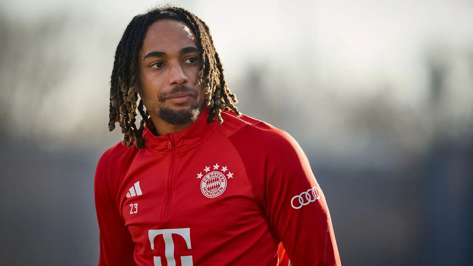 Sacha Boey kommt nicht voran: In England nimmt man den FC Bayern aufs ...