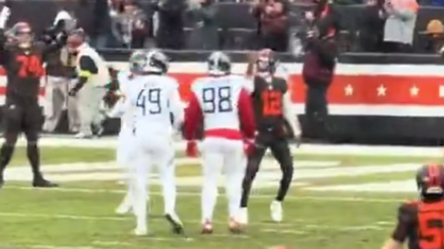 New video shows Shedeur Sanders doing watch celebration in defender’s face