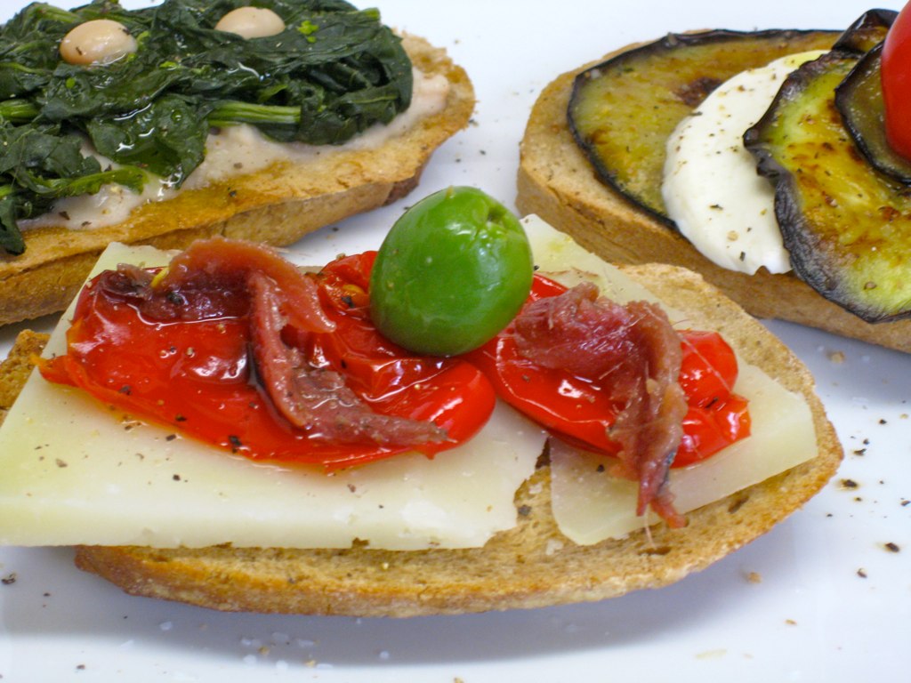 Best places to eat tapas in Barcelona