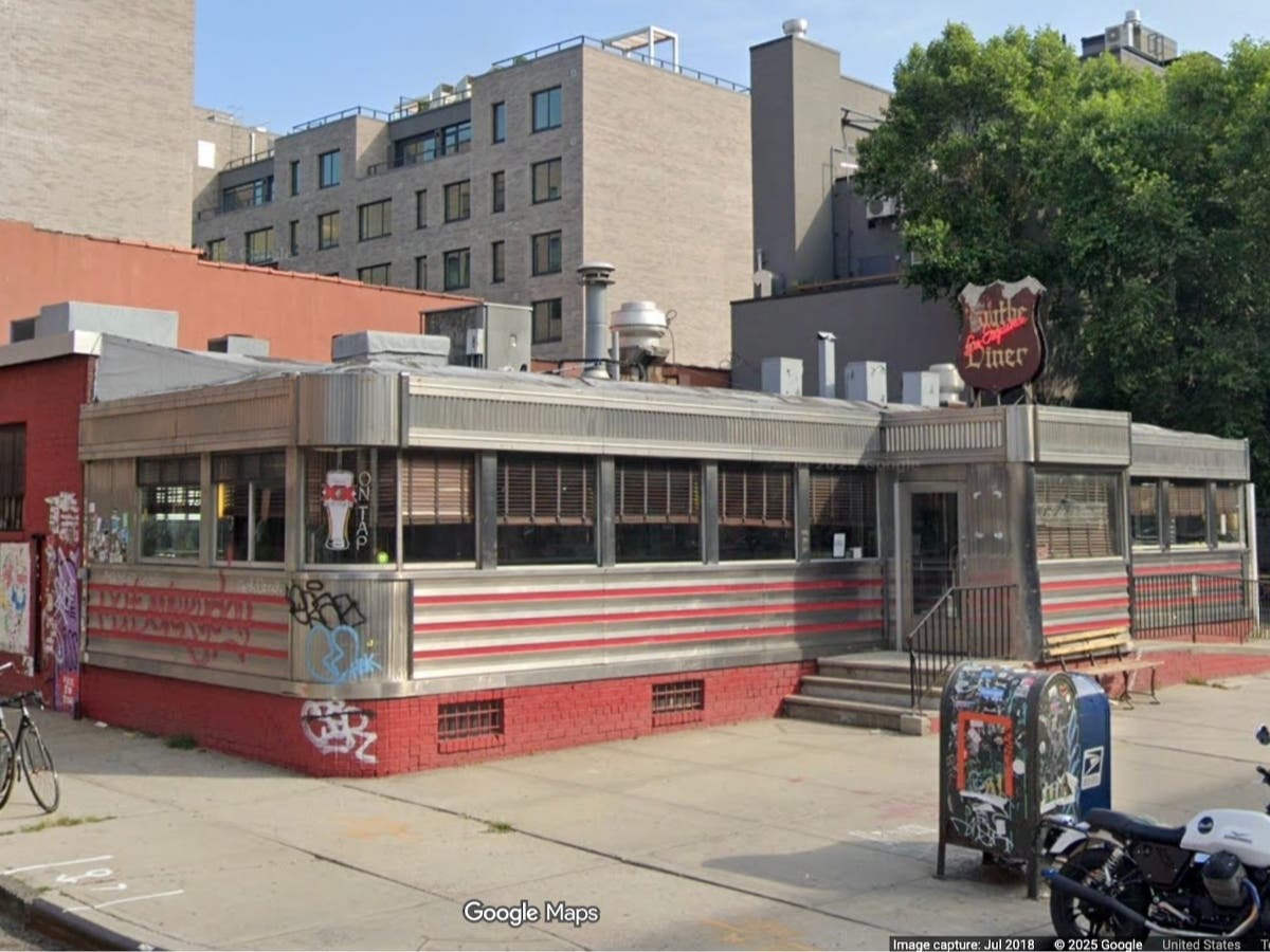 Iconic Brooklyn diner relocates to Steiner Studios as new movie set piece