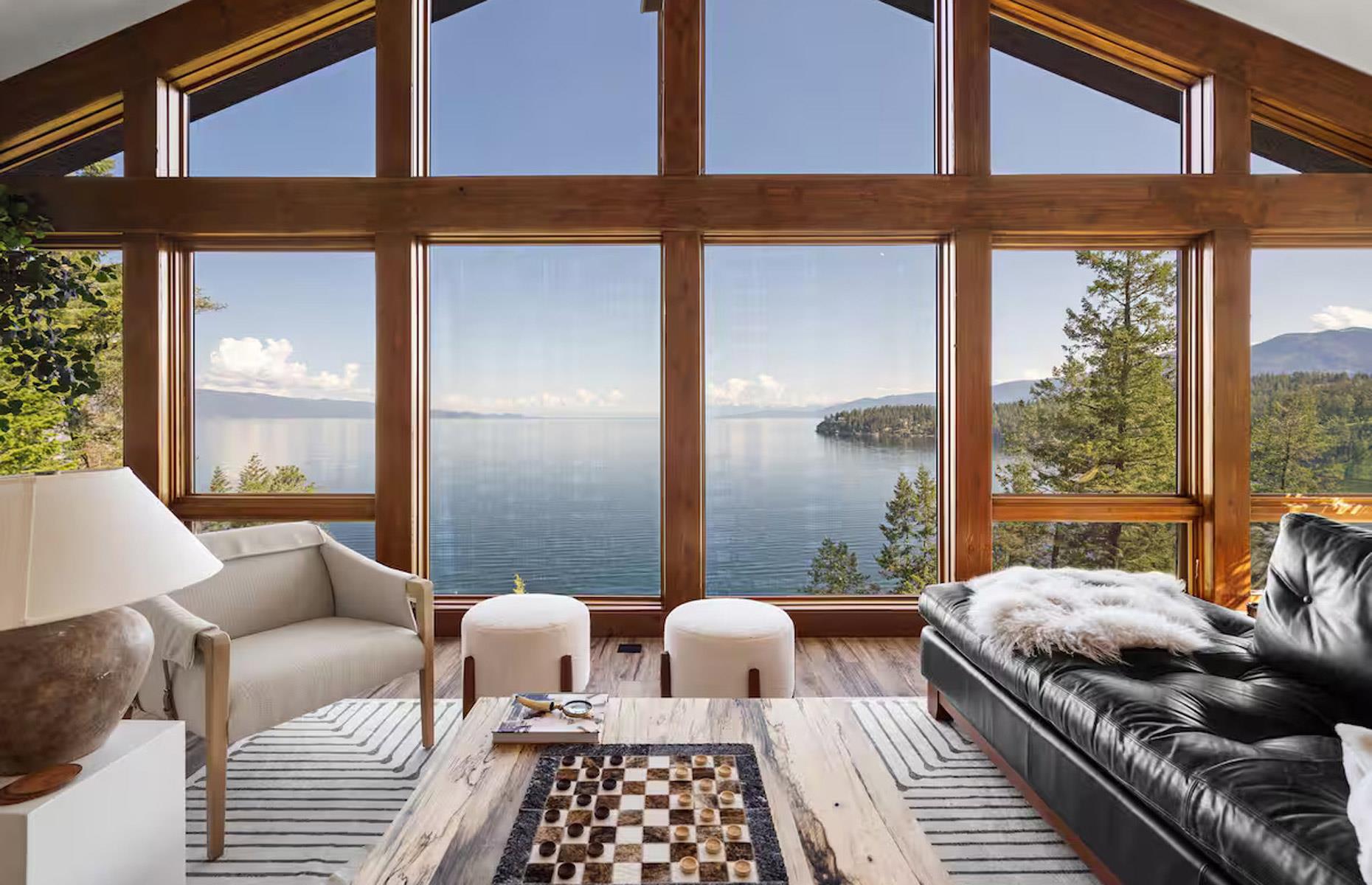 5 lakeside homes with amazing views