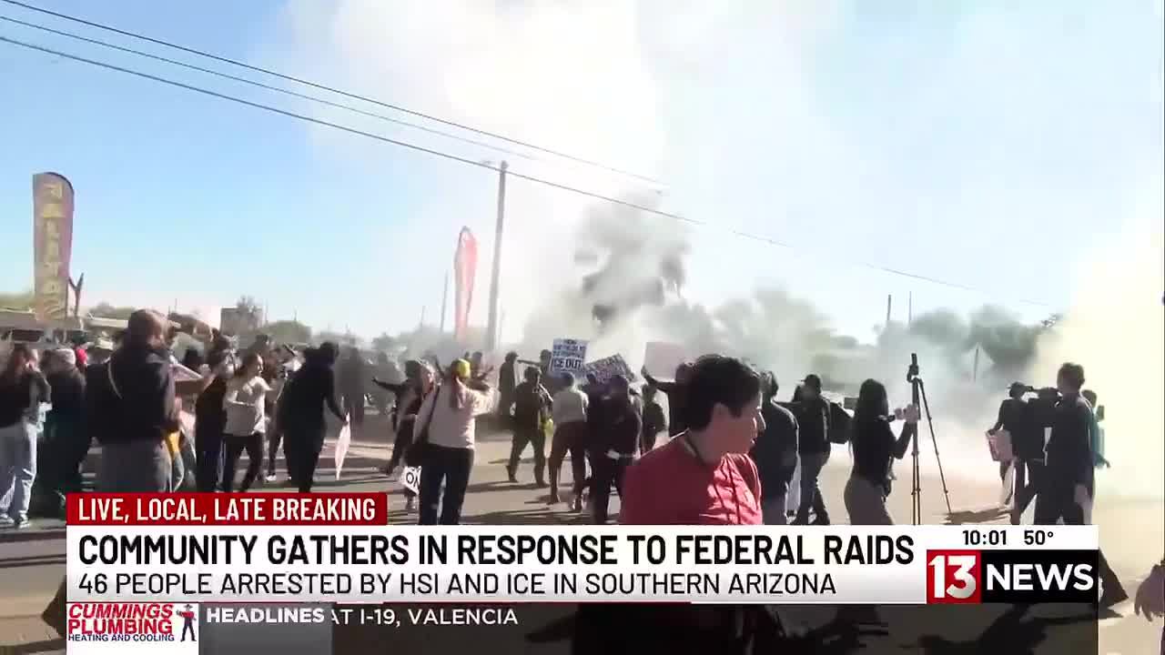 Tucson community gathers in response to federal raids