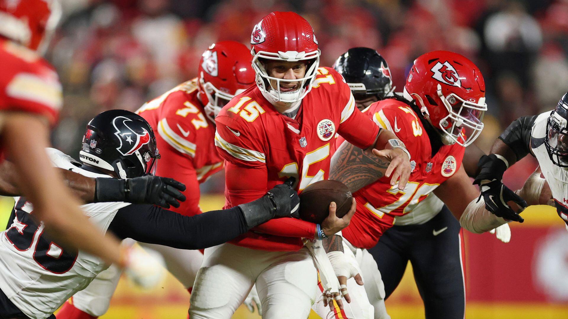 Patrick Mahomes acknowledges dwindling Chiefs playoff hopes as Kansas ...