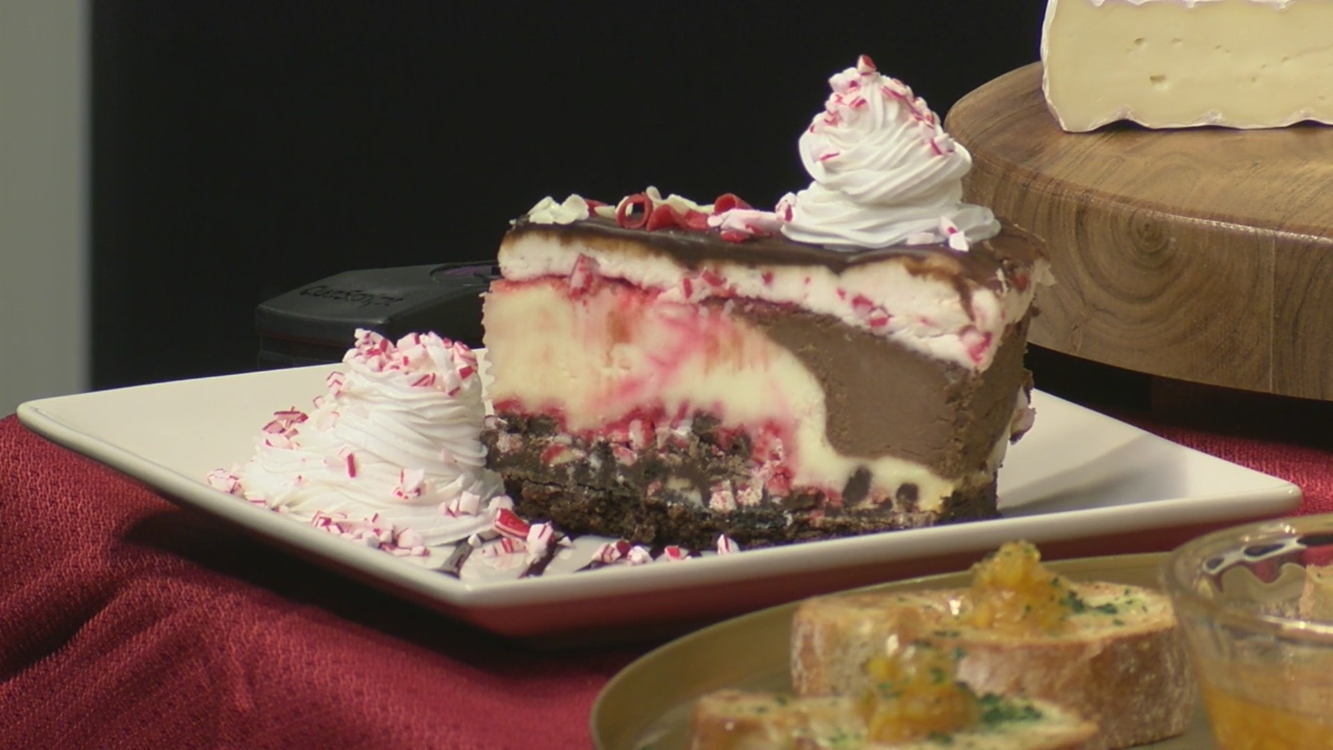 Celebrate the holidays at Cheesecake Factory