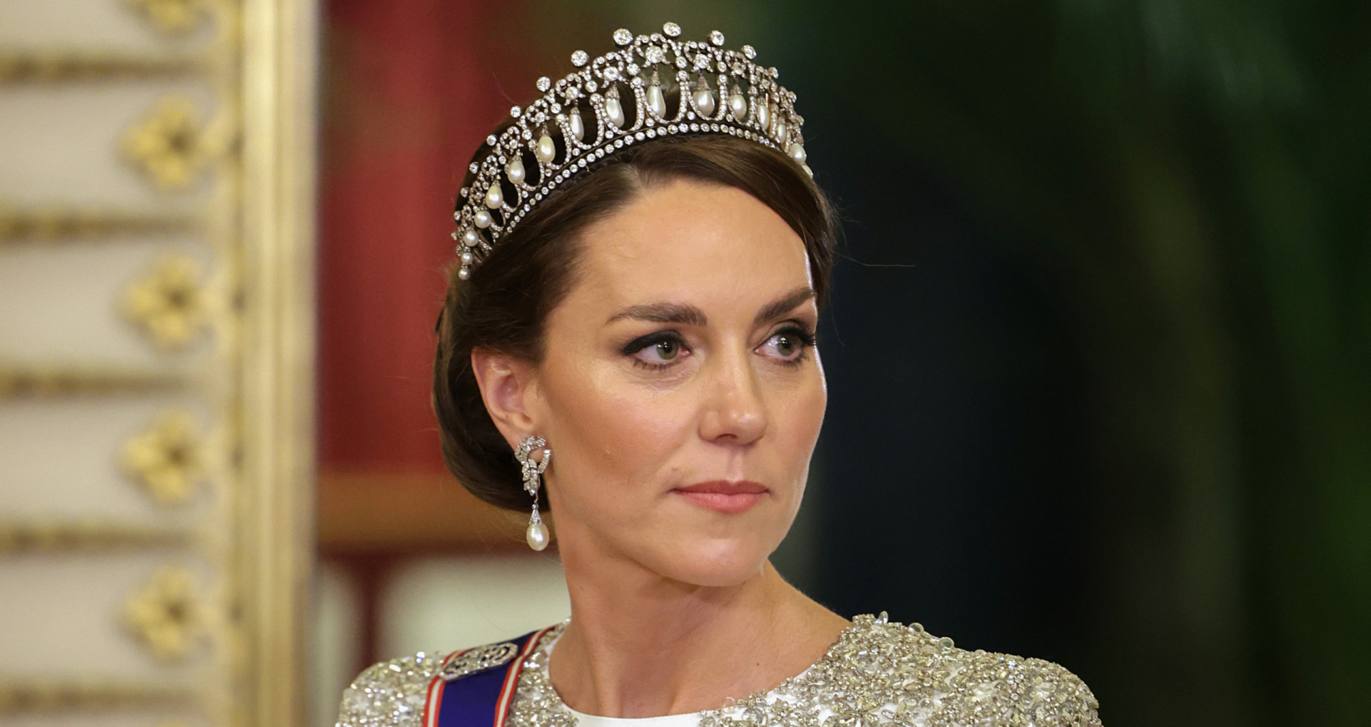 Extravagant jewelry owned by British royals