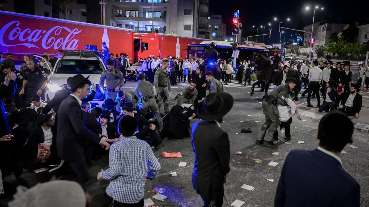 Haredi teenager suffers head injury in hit-and-run at Bnei Brak protest