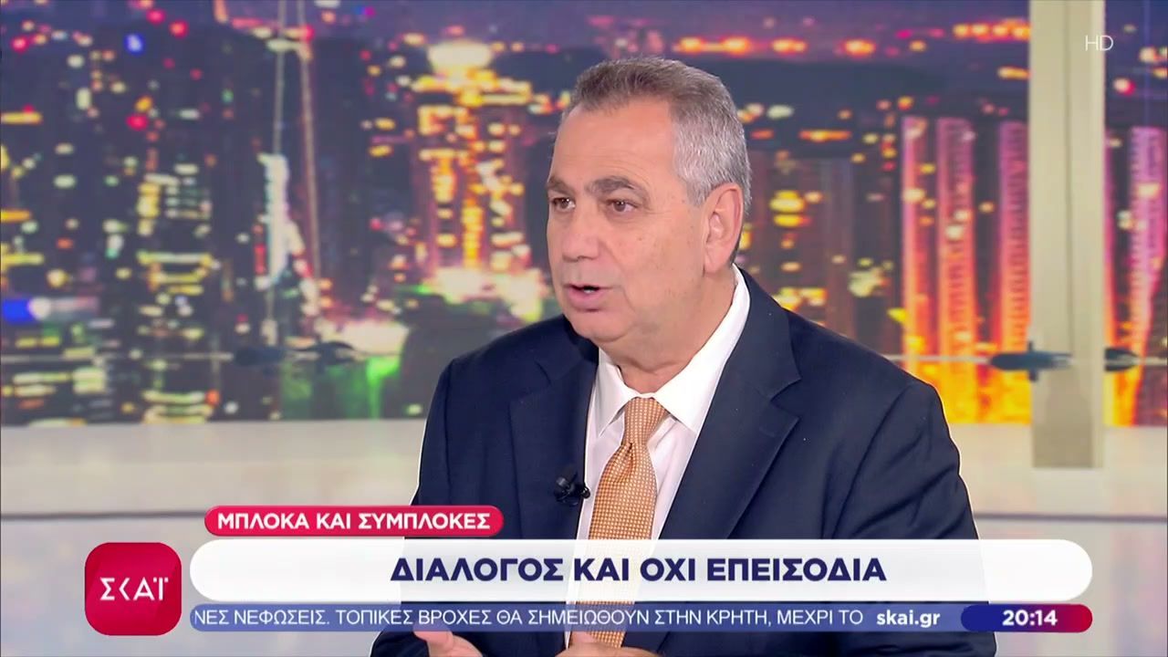 Ο Β. Χιώτης σχολιάζει την κλιμάκωση των αγροτικών κινητοποιήσεων και τη ...