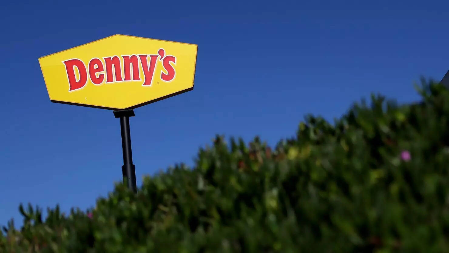 Denny's closing stores nationwide: Which locations are affected and ...