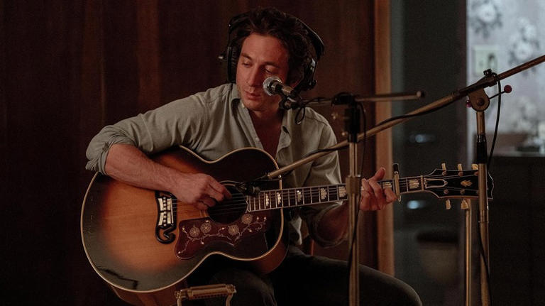 Stephen King's review of the Bruce Springsteen movie will sell you on ...