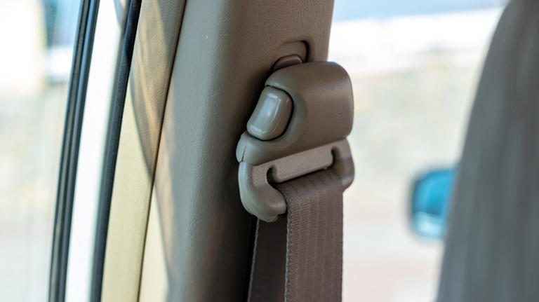 Why did cars stop using bench seats, and could they come back?