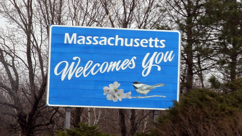 Here's why people moved out of Massachusetts in 2025, according to a ...