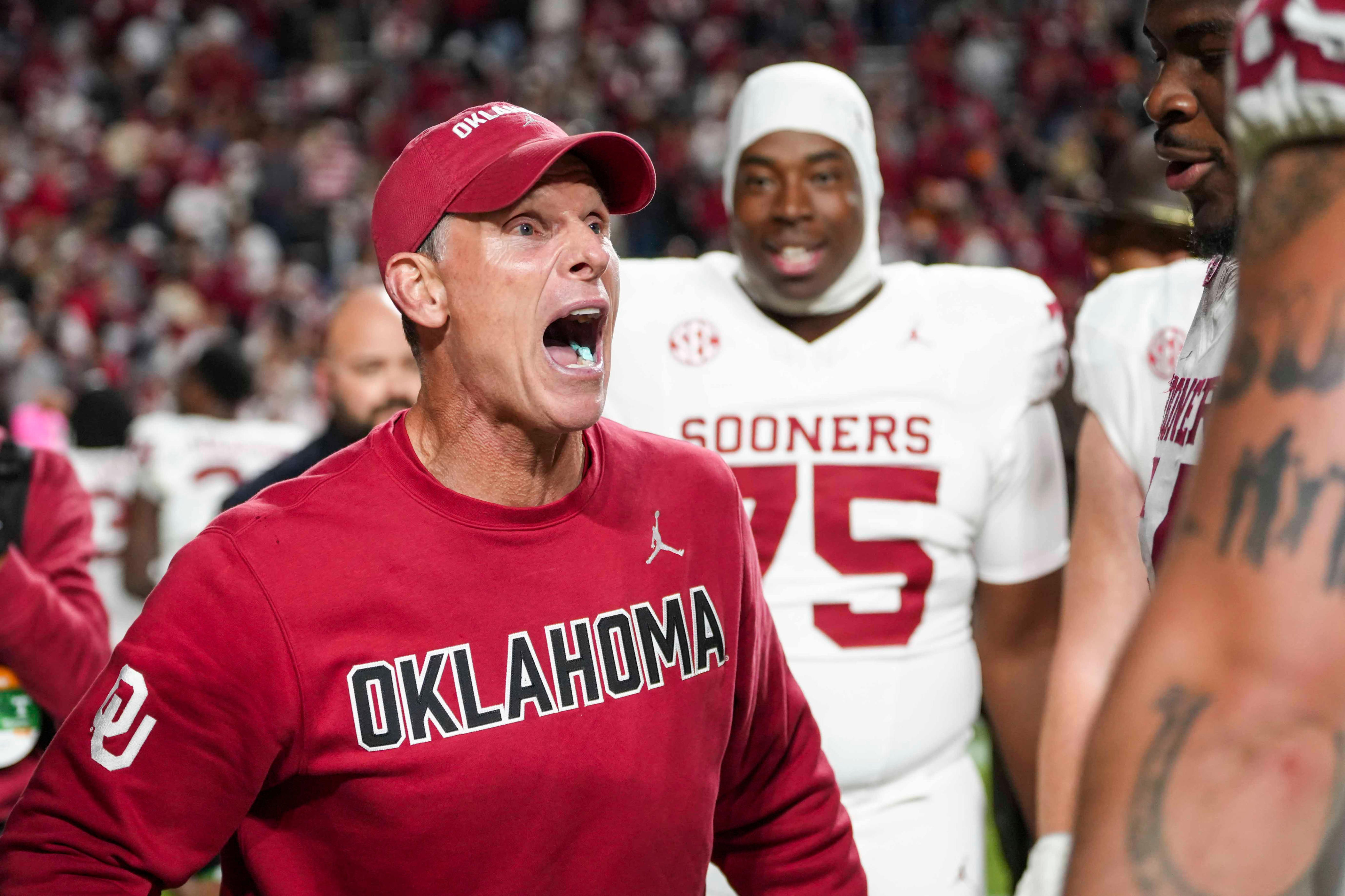 Oklahoma Sooners top 10 in USA TODAY Sports early 2026 power rankings