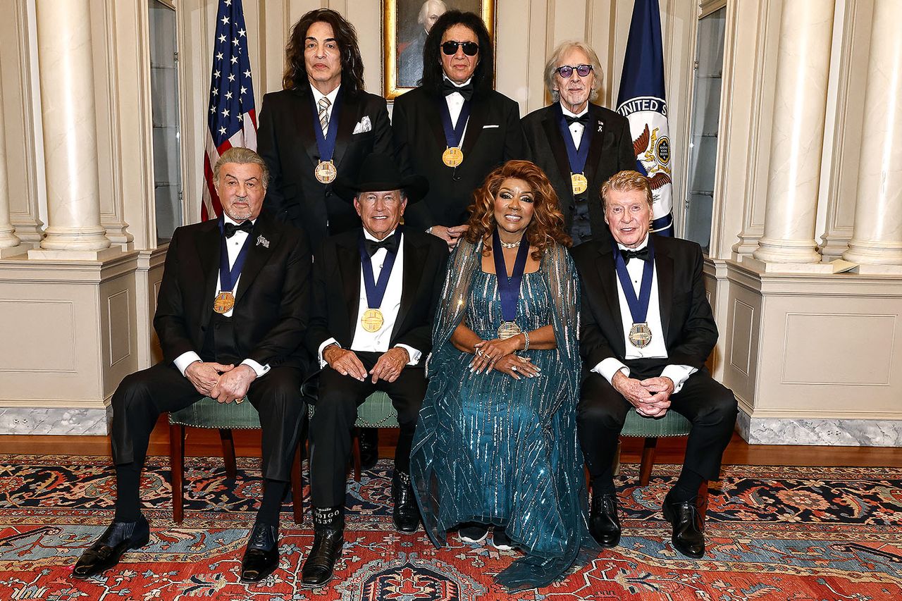 Gloria Gaynor shares her thoughts on Donald Trump after meeting him for 'third or fourth time ...