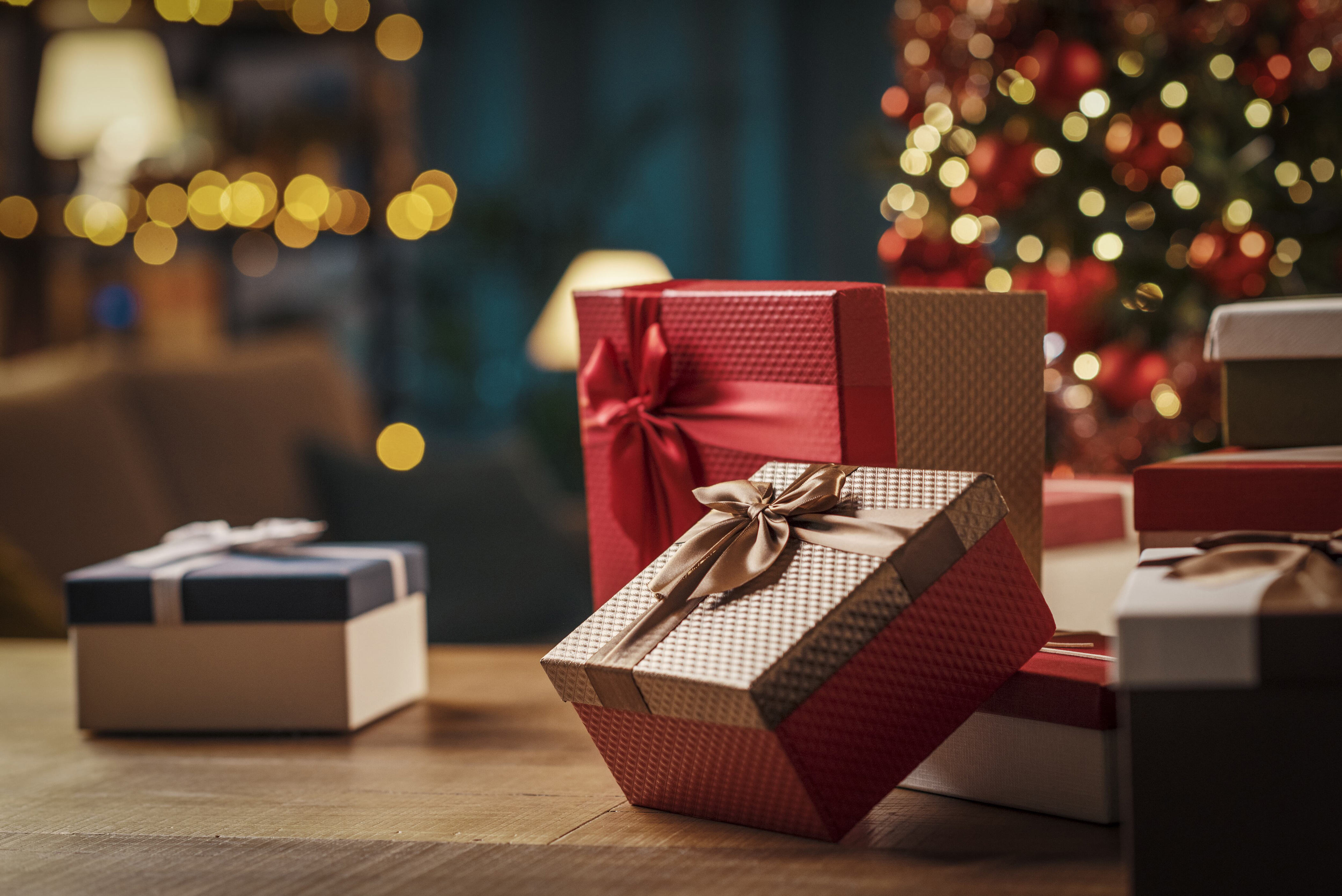 Four of ten Americans expected to return holiday gifts this season