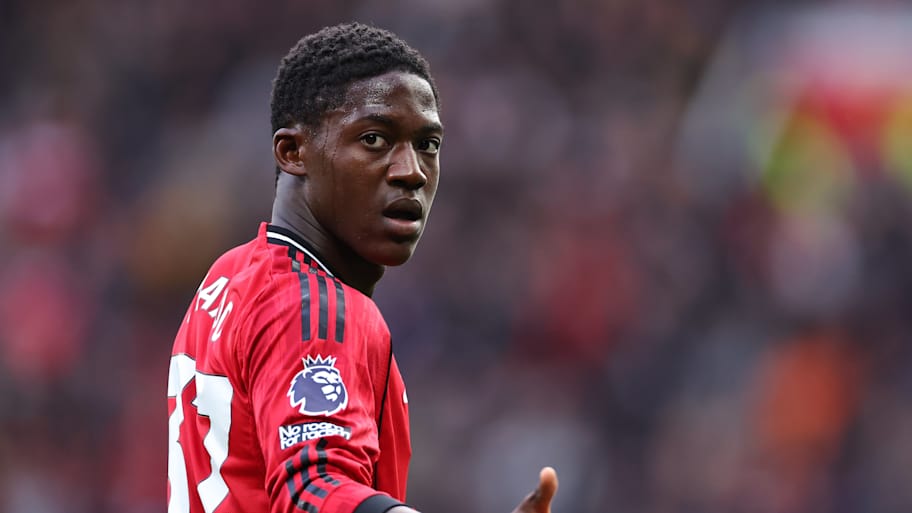 Why Casemiro is not playing for Man Utd vs. Aston Villa