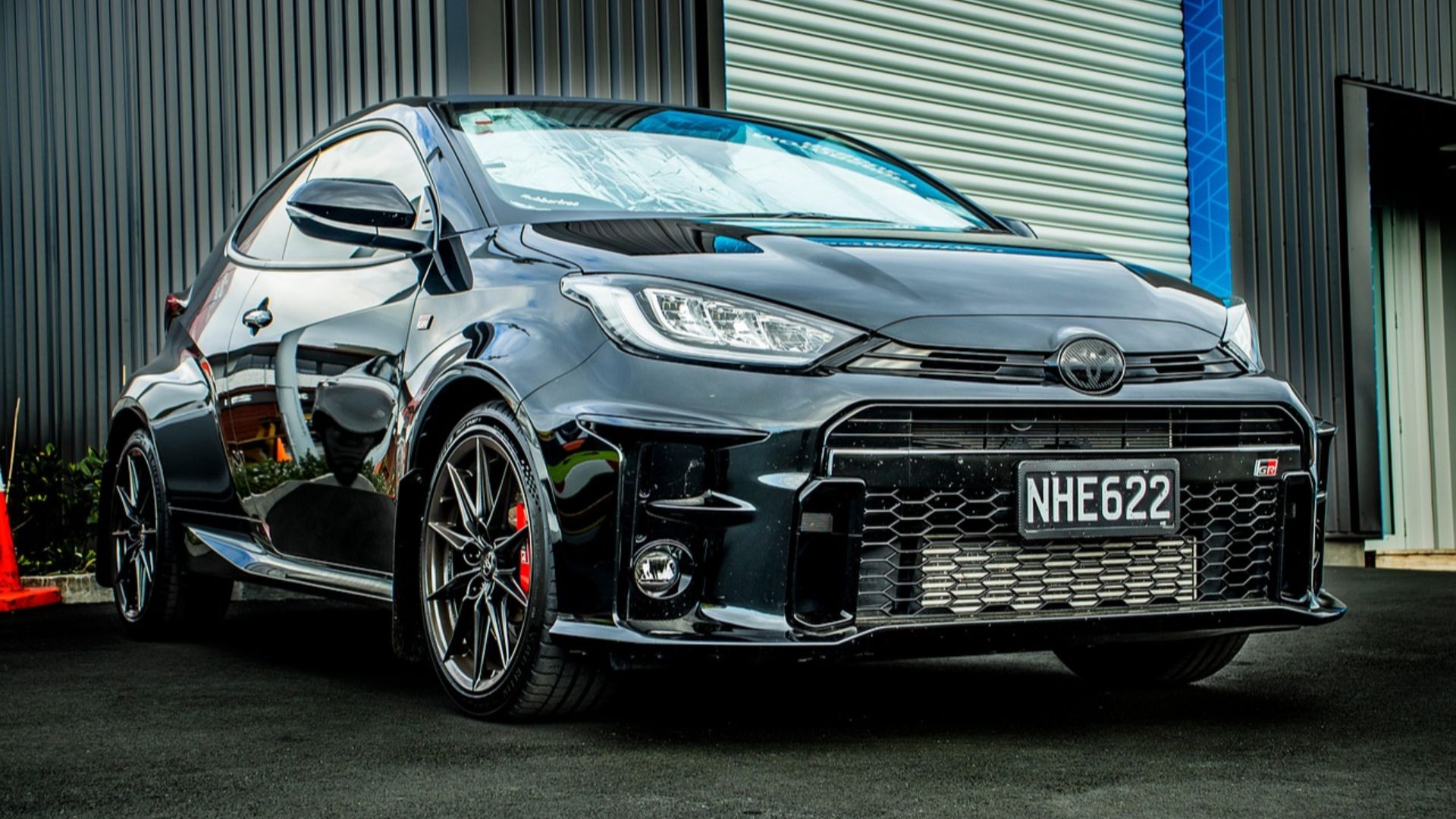 10 cars made for city living & 10 that are perfect for off-roading