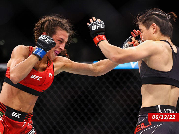Jamahal Hill threatens to knock out Joanna Jędrzejczyk in heated ...