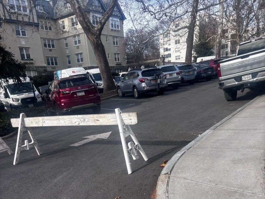 1 killed in Bronxville 2-alarm apartment building fire