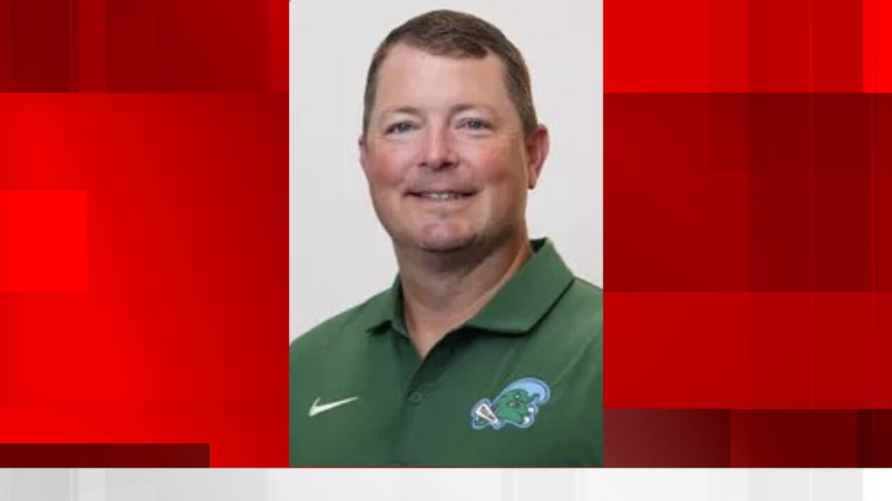 Tulane promoting Will Hall to head coach replacing Jon Sumrall, sources say