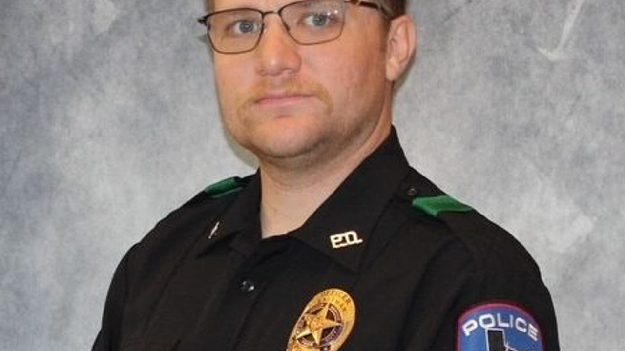 Kaufman police officer killed in head-on crash