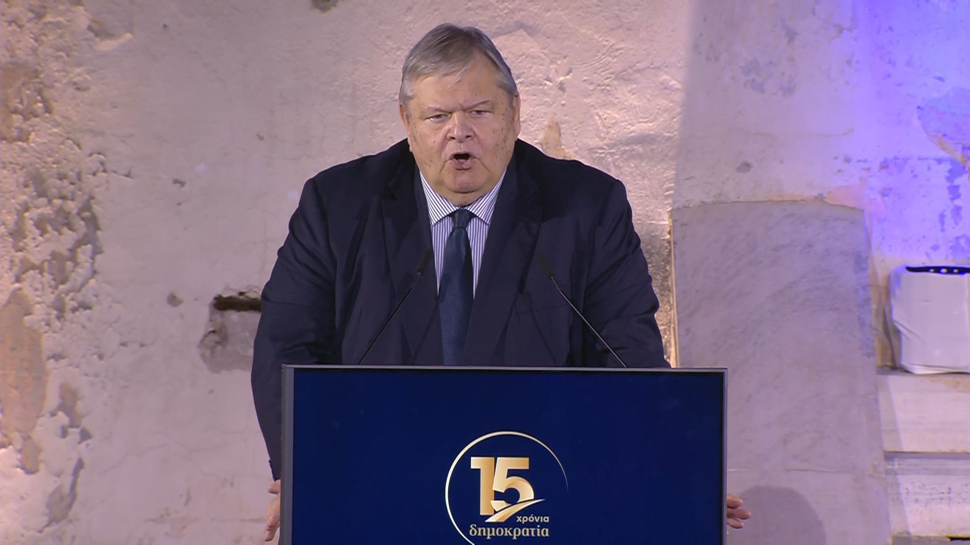 Ευ. Βενιζέλος: Η χώρα δεν μπορεί να πορευθεί με ασύμμετρο πολιτικό ...