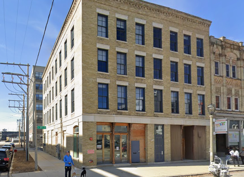 Hamburger Mary’s gets Historic Preservation Commission approval