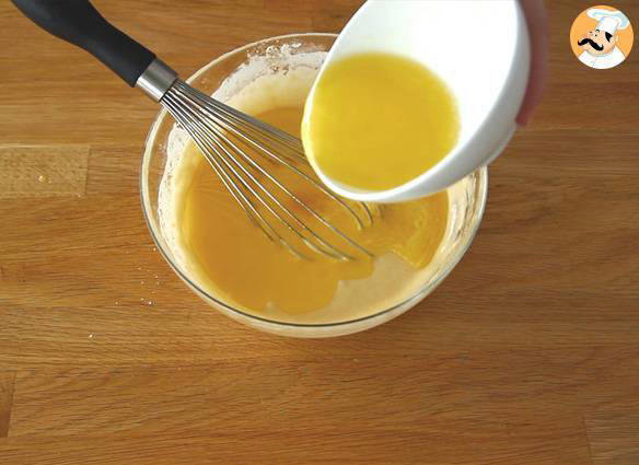 Four-quarters cake (simple and quick)