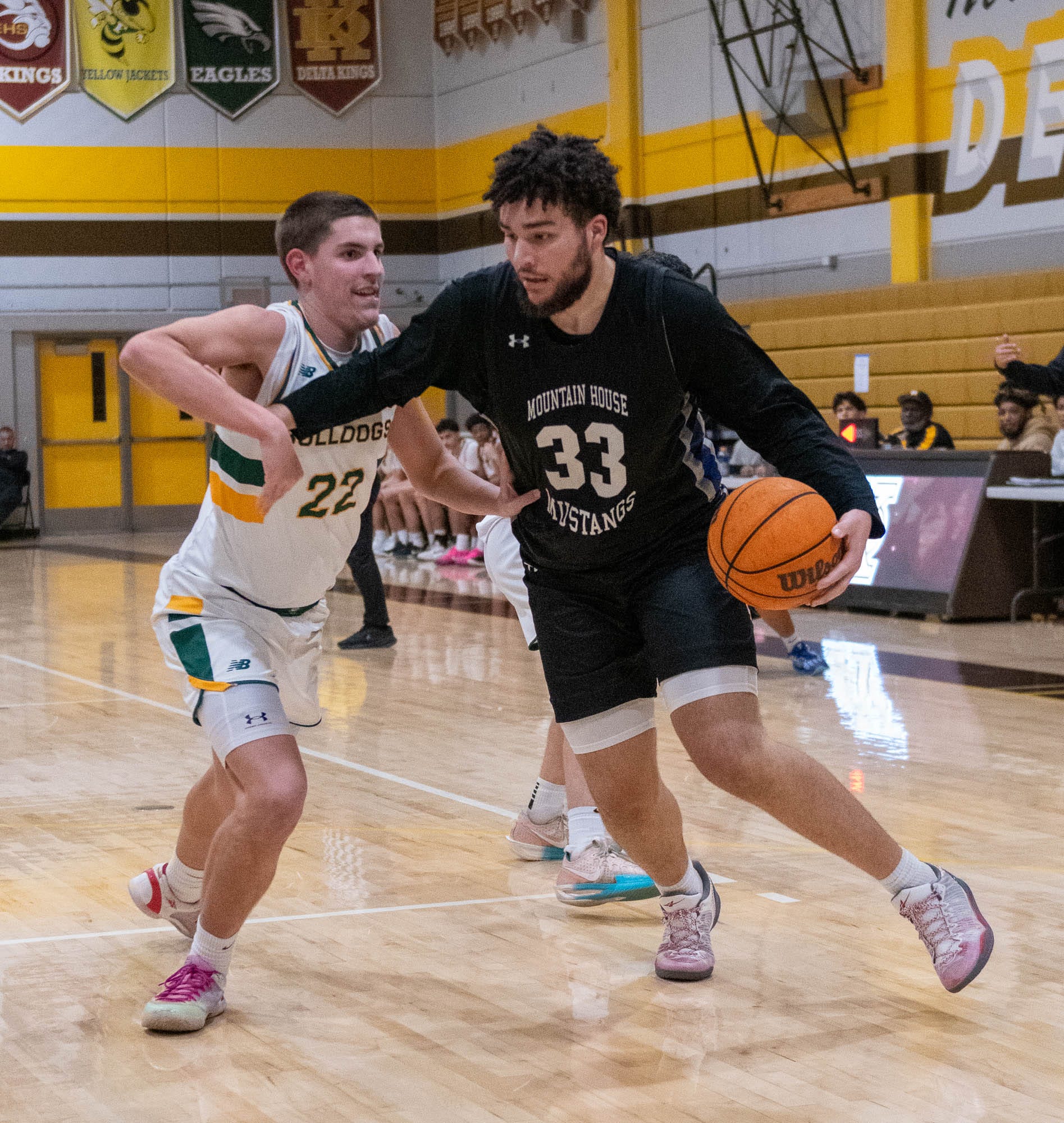 Meet the Martin Dentistry basketball AOTW for January 5-10