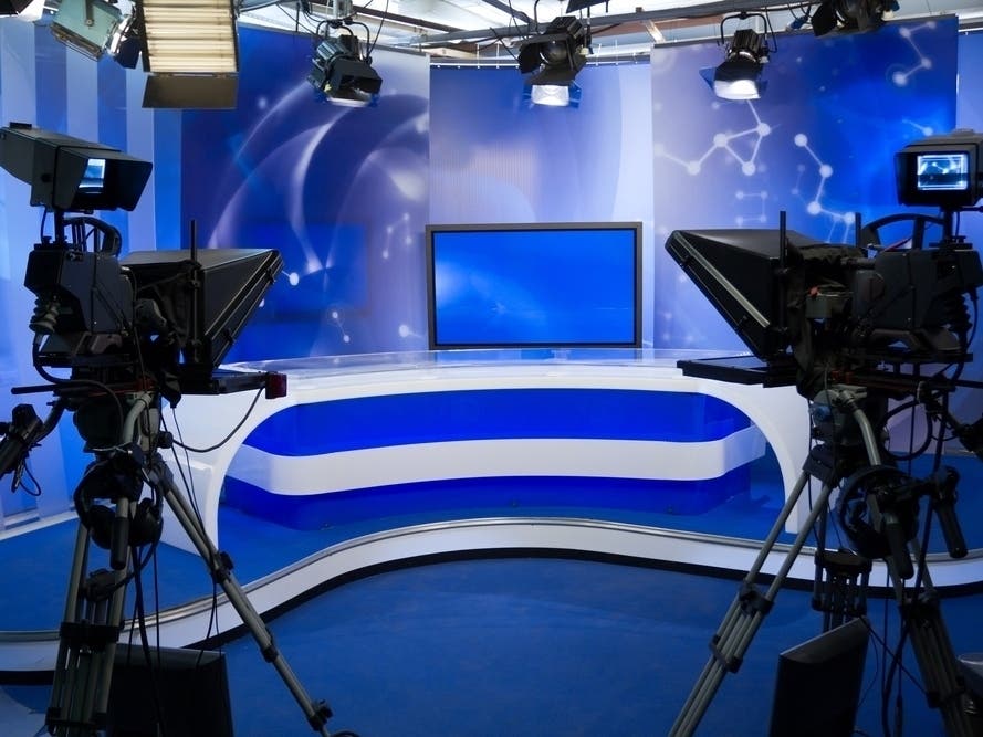 Renowned veteran TV anchor to leave MA station