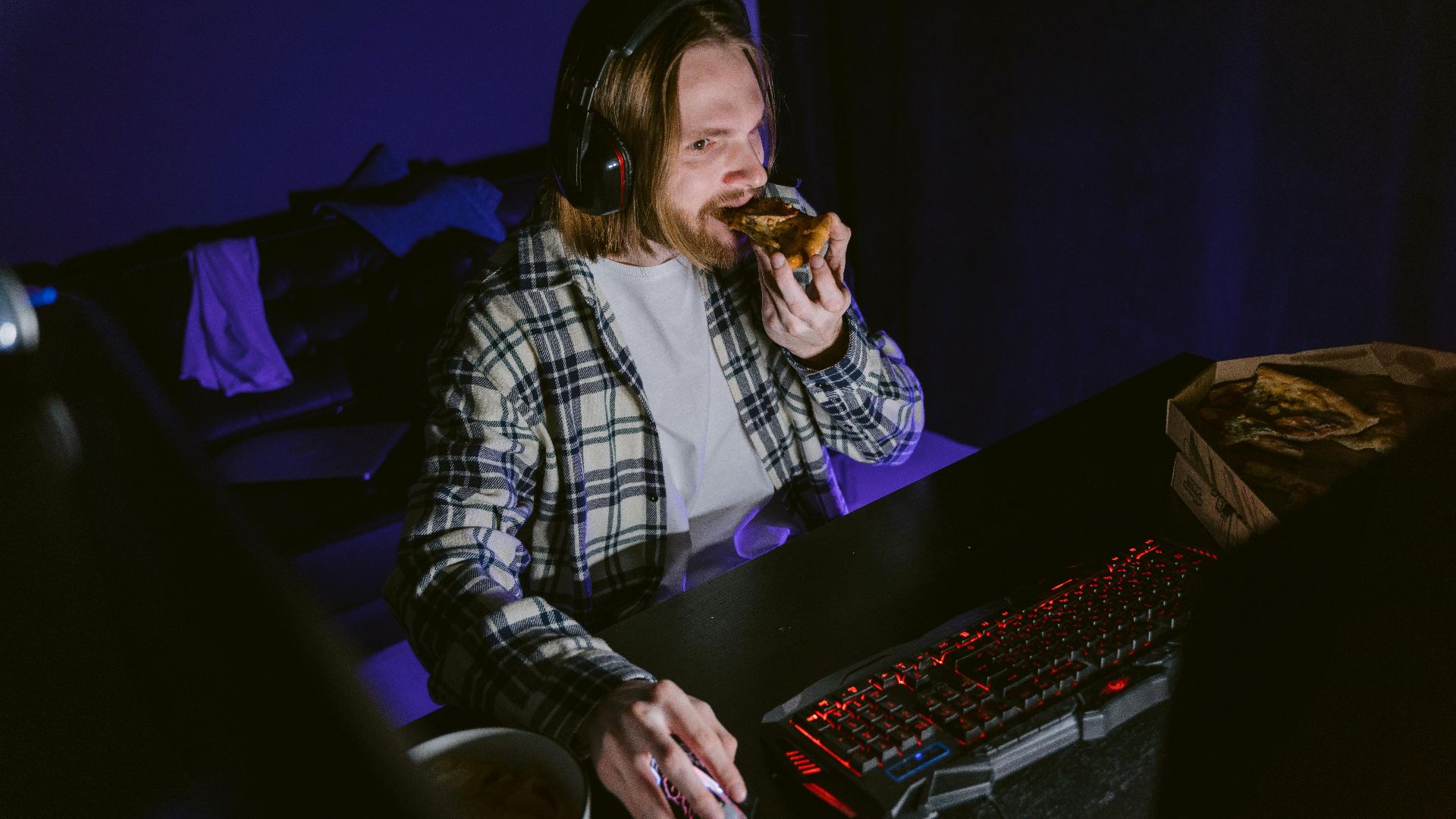 Why is watching a playthrough so much more fun than playing a game ...