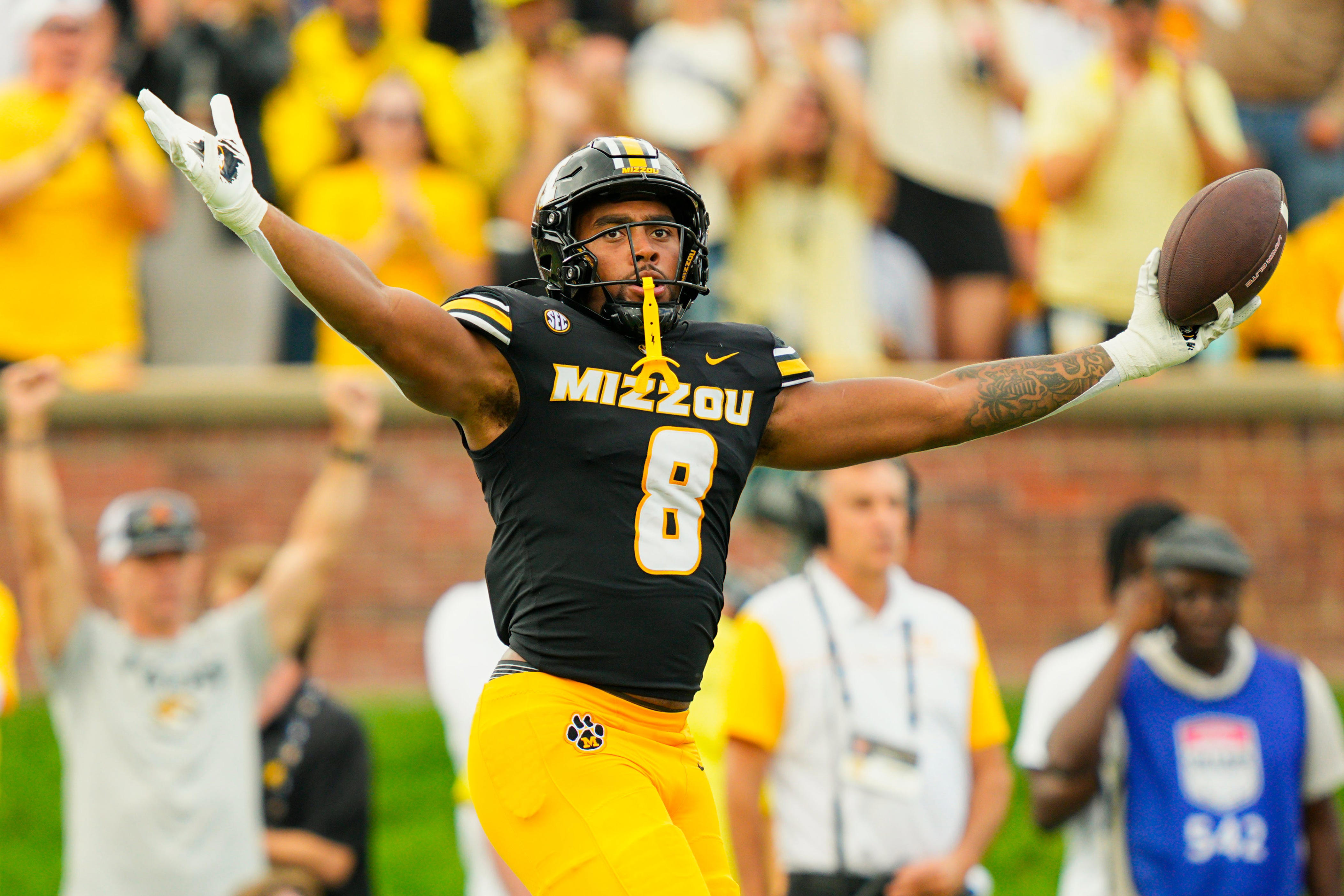 Missouri football's Damon Wilson files countersuit against UGA in novel ...
