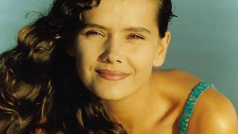 Lembra-se de Helena Laureano? Veja como está a atriz aos 58 anos!