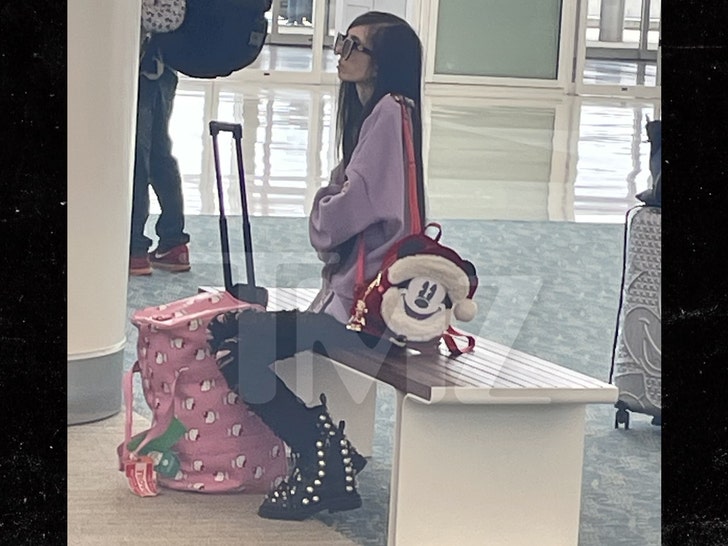 Eugenia Cooney back in Florida, appearing extremely thin at airport