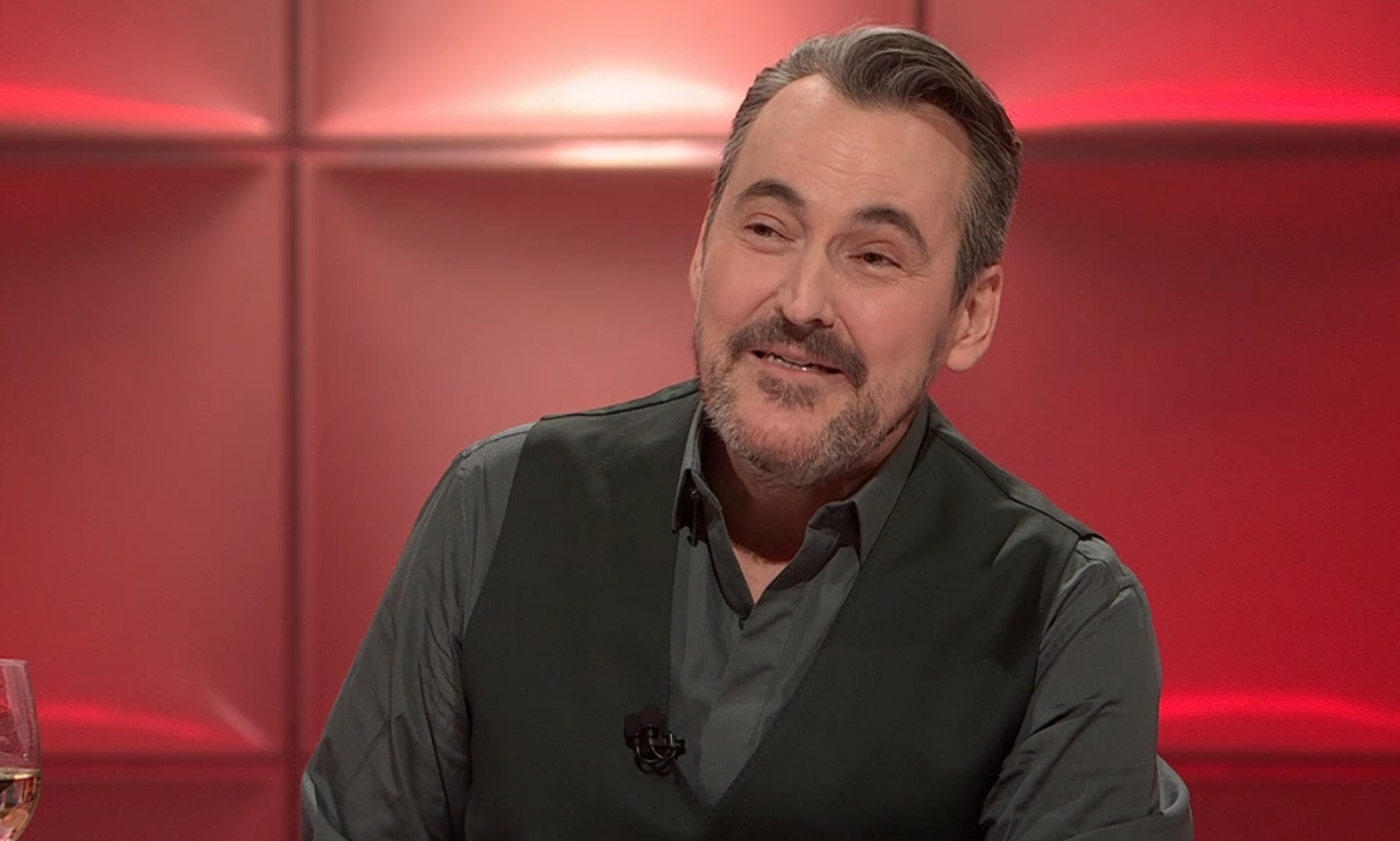 « Mike chez RONA » promet une surprise lors du Bye Bye 2025