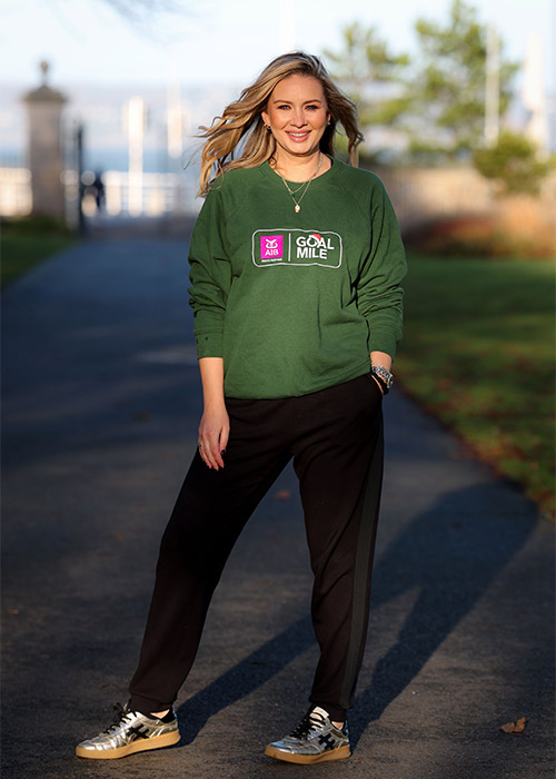 Join Anna Daly and Dáithí Ó Sé on AIB's GOAL Mile this Christmas