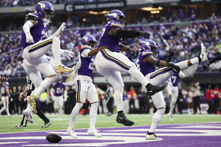 Vikings/Cowboys game to remain on Sunday Night Football