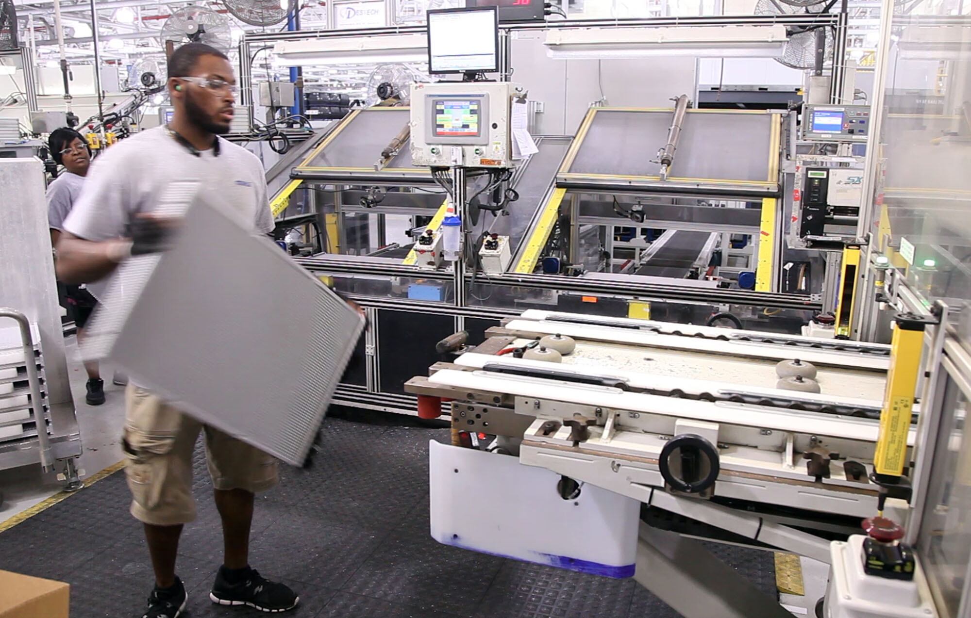 Manufacturing industry is growing in Dayton region; salaries increase