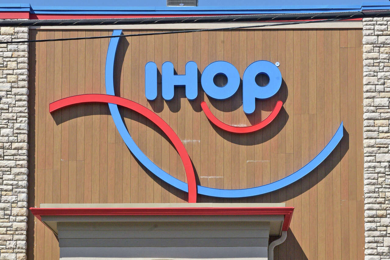 IHOP restaurant at Brass Mill Center mall in Waterbury closes, but ...